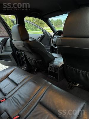 Black BMW 530 2005 in Jelgava, with an engine capacity of 3.00 L and mileage of 300 thousand km for 4900 €, photo 7 on AUTOMOTO.COM.LV