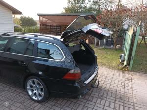 Melns BMW 530 2005 Viļņa, ar dzinēja tilpumu 2.99 L un nobraukumu 274 tūkst. km par 3650 €, foto 9 vietnē AUTOMOTO.COM.LV