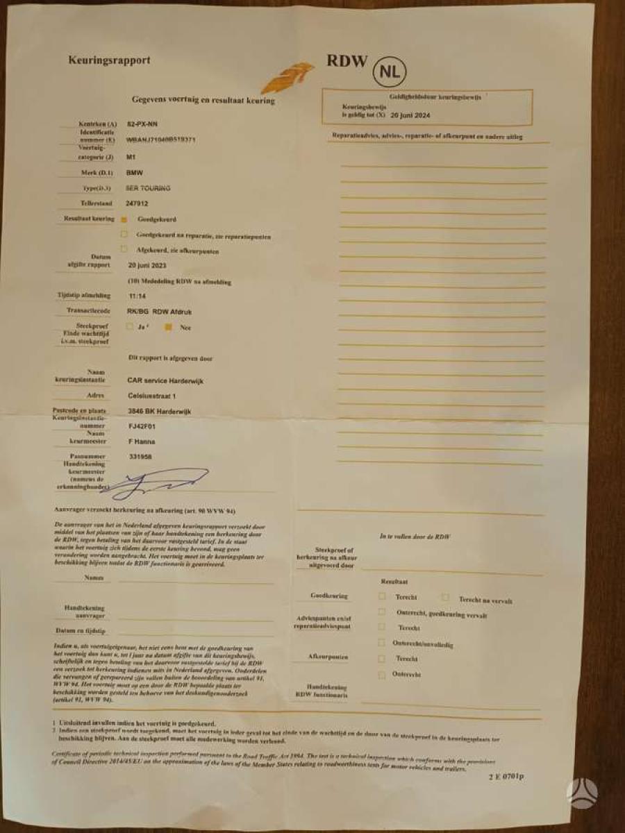 Melns BMW 530 2005 Viļņa, ar dzinēja tilpumu 2.99 L un nobraukumu 274 tūkst. km par 3650 €, foto 25 vietnē AUTOMOTO.COM.LV