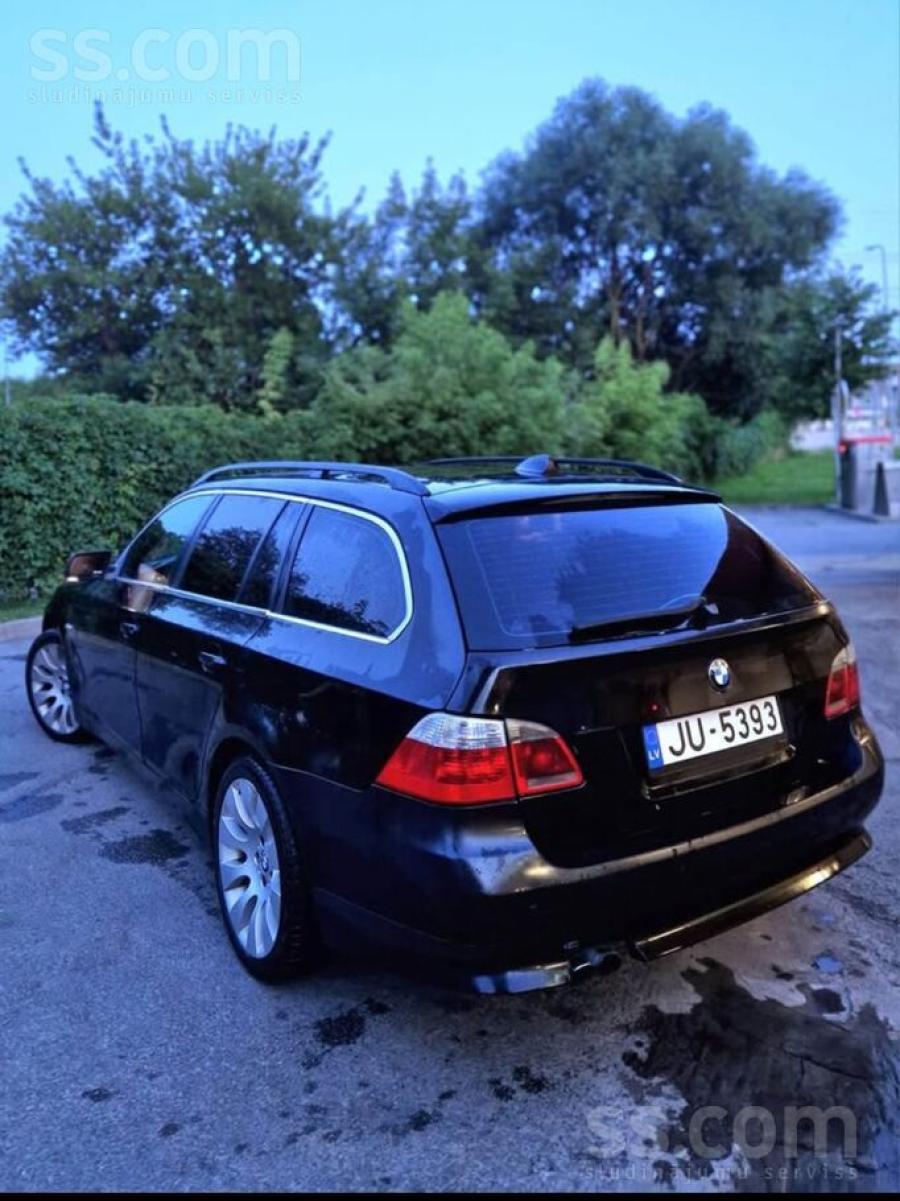 Black BMW 530 2005 in Riga, with an engine capacity of 3.00 L and mileage of 421 thousand km for 3400 €, photo 5 on AUTOMOTO.COM.LV