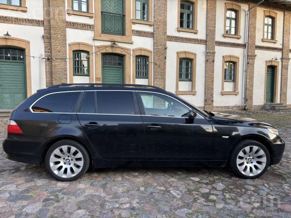Black BMW 530 2005 in Bauska, with an engine capacity of 3.00 L and mileage of 422 thousand km for 2890 €, photo 5 on AUTOMOTO.COM.LV