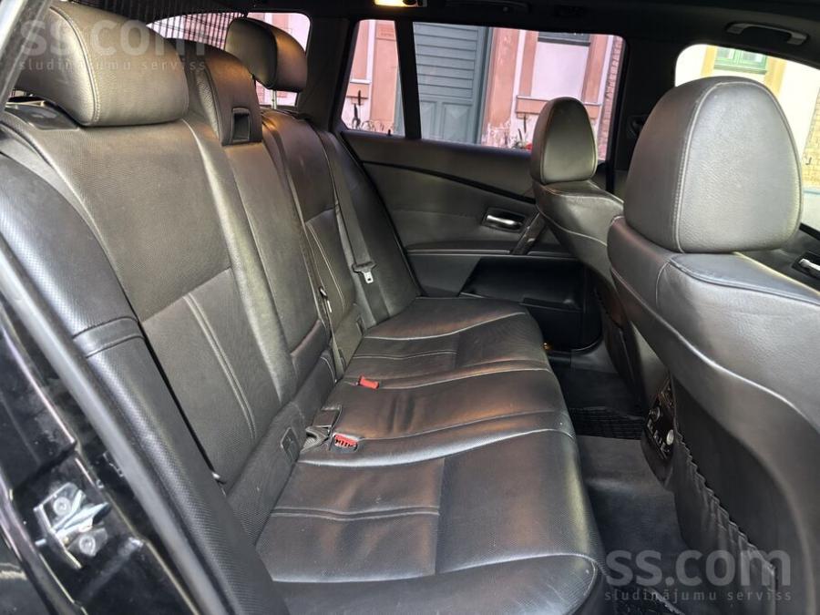 Черный БМВ 530 2005 в Бауска, объемом двигателя 3.00 л и пробегом 422 тыс. км за 2890 €, фото 15 на AUTOMOTO.COM.LV