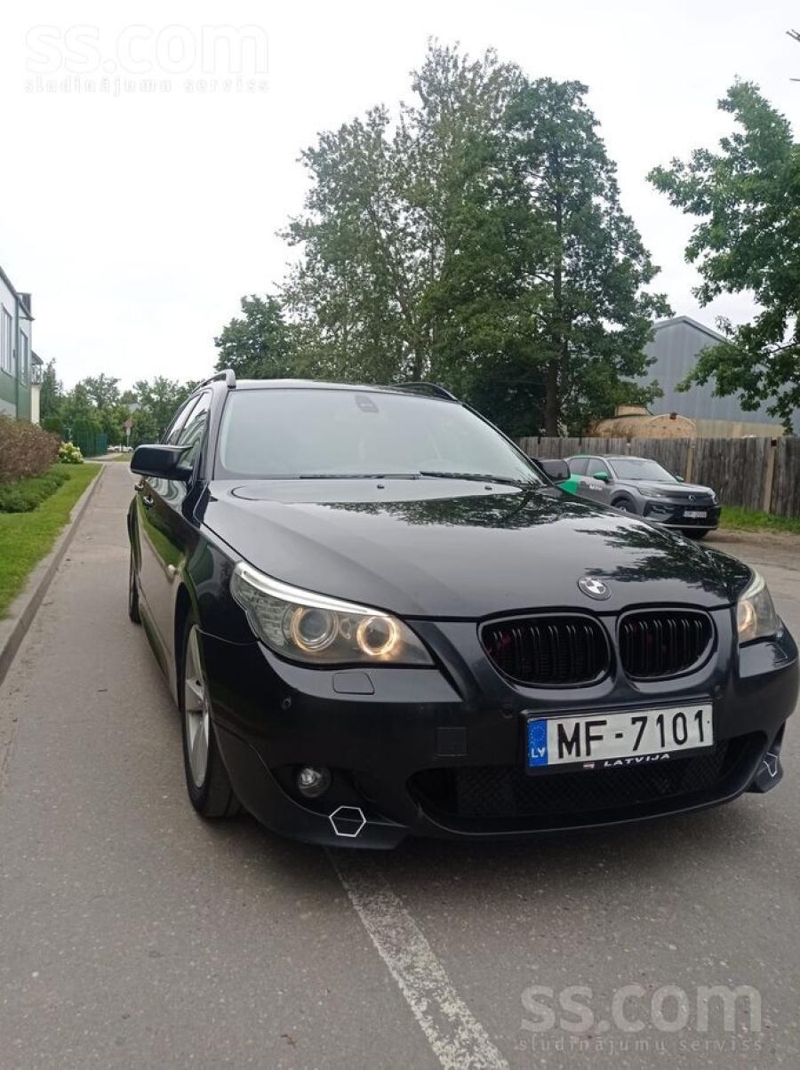 Melns BMW 530 2005 Rīga, ar dzinēja tilpumu 3.00 L un nobraukumu 0 tūkst. km par 2250 €, foto 1 vietnē AUTOMOTO.COM.LV