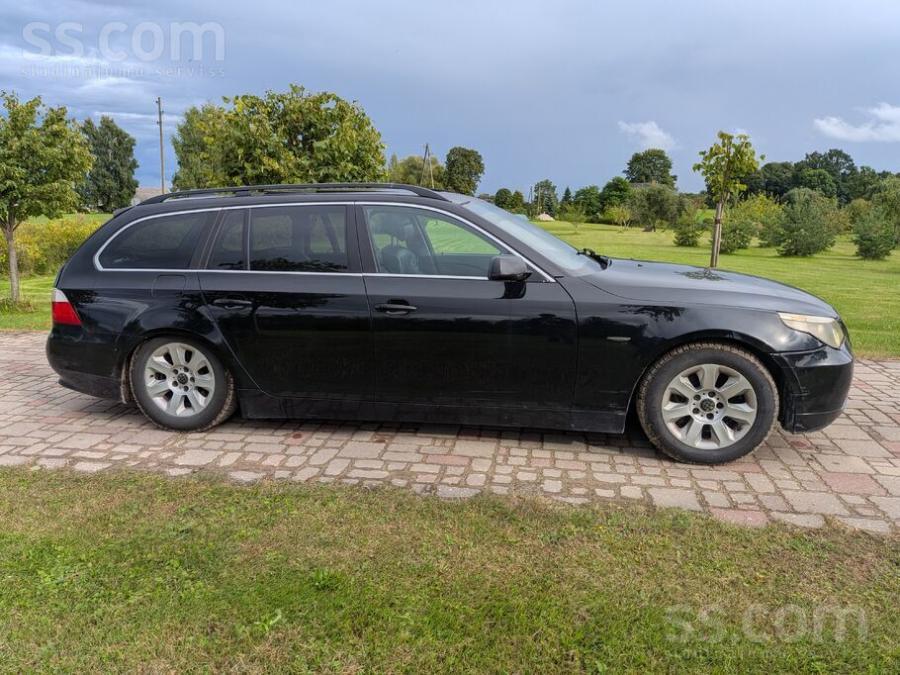 Melns BMW 530 2005 Bauska, ar dzinēja tilpumu 3.00 L un nobraukumu 430 tūkst. km par 2499 €, foto 5 vietnē AUTOMOTO.COM.LV