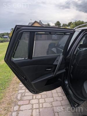 Melns BMW 530 2005 Bauska, ar dzinēja tilpumu 3.00 L un nobraukumu 430 tūkst. km par 2499 €, foto 13 vietnē AUTOMOTO.COM.LV