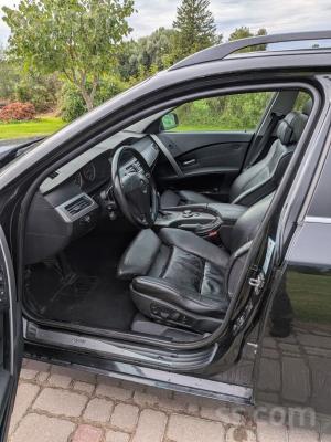 Melns BMW 530 2005 Bauska, ar dzinēja tilpumu 3.00 L un nobraukumu 430 tūkst. km par 2499 €, foto 14 vietnē AUTOMOTO.COM.LV