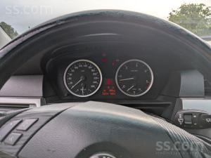 Melns BMW 530 2005 Bauska, ar dzinēja tilpumu 3.00 L un nobraukumu 430 tūkst. km par 2499 €, foto 19 vietnē AUTOMOTO.COM.LV