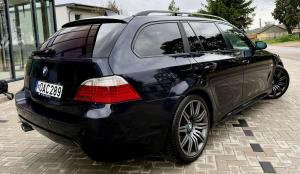 Melns BMW 530 2005 Kauņa, ar dzinēja tilpumu 0.00 L un nobraukumu 418 tūkst. km par 4250 €, foto 4 vietnē AUTOMOTO.COM.LV