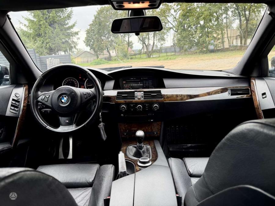Melns BMW 530 2005 Kauņa, ar dzinēja tilpumu 0.00 L un nobraukumu 418 tūkst. km par 4250 €, foto 6 vietnē AUTOMOTO.COM.LV