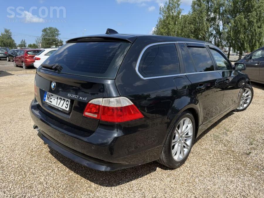 Melns BMW 530 2006 Rīga, ar dzinēja tilpumu 3.00 L un nobraukumu 297 tūkst. km par 8450 €, foto 10 vietnē AUTOMOTO.COM.LV