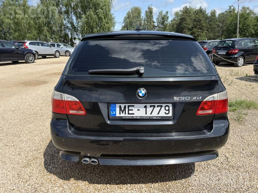 Melns BMW 530 2006 Rīga, ar dzinēja tilpumu 3.00 L un nobraukumu 297 tūkst. km par 8450 €, foto 15 vietnē AUTOMOTO.COM.LV