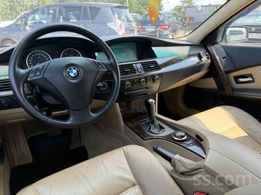 Melns BMW 530 2006 Rīga, ar dzinēja tilpumu 3.00 L un nobraukumu 297 tūkst. km par 8450 €, foto 23 vietnē AUTOMOTO.COM.LV