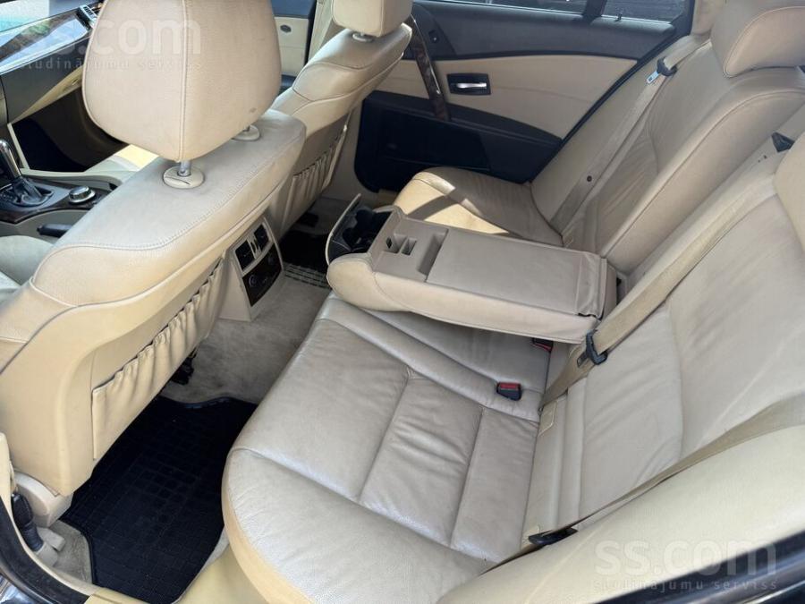 Melns BMW 530 2006 Rīga, ar dzinēja tilpumu 3.00 L un nobraukumu 297 tūkst. km par 8450 €, foto 28 vietnē AUTOMOTO.COM.LV