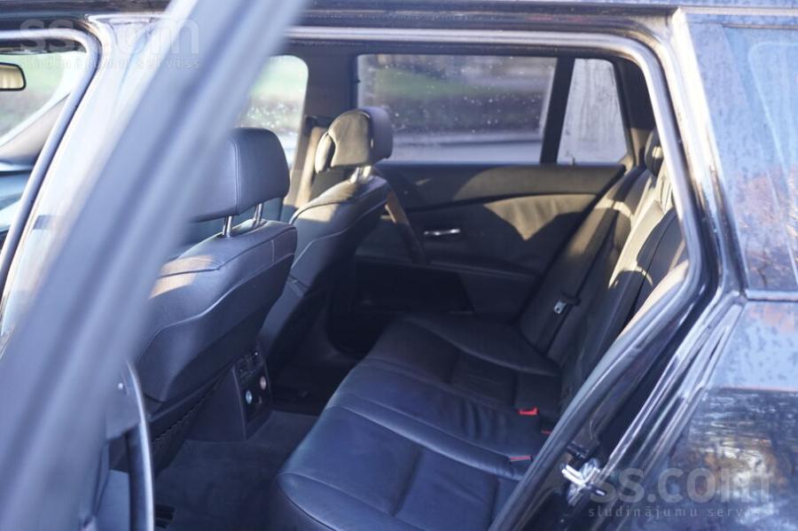 Черный БМВ 530 2006 в Рига, объемом двигателя 3.00 л и пробегом 390 тыс. км за 5500 €, фото 9 на AUTOMOTO.COM.LV