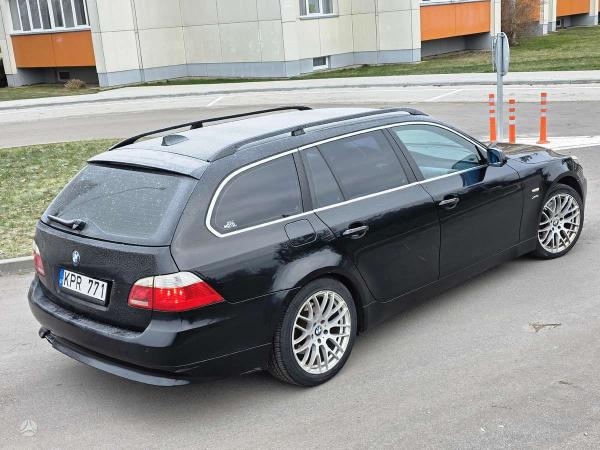 Black BMW 530 2006 in Panevezys, with an engine capacity of 3.00 L and mileage of 390 thousand km for 3300 €, photo 10 on AUTOMOTO.COM.LV