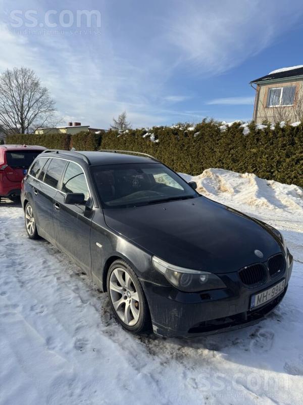 Black BMW 530 2006 in Saldus, with an engine capacity of 3.00 L and mileage of 342 thousand km for 2000 €, photo 1 on AUTOMOTO.COM.LV