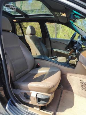 Black BMW 530 2006 in Vilnius, with an engine capacity of 3.00 L and mileage of 405 thousand km for 1799 €, photo 8 on AUTOMOTO.COM.LV