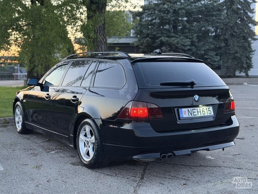 Melns BMW 530 2006 Kauņa, ar dzinēja tilpumu 3.00 L un nobraukumu 258 tūkst. km par 2650 €, foto 4 vietnē AUTOMOTO.COM.LV