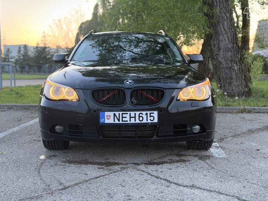 Melns BMW 530 2006 Kauņa, ar dzinēja tilpumu 3.00 L un nobraukumu 258 tūkst. km par 2250 €, foto 6 vietnē AUTOMOTO.COM.LV