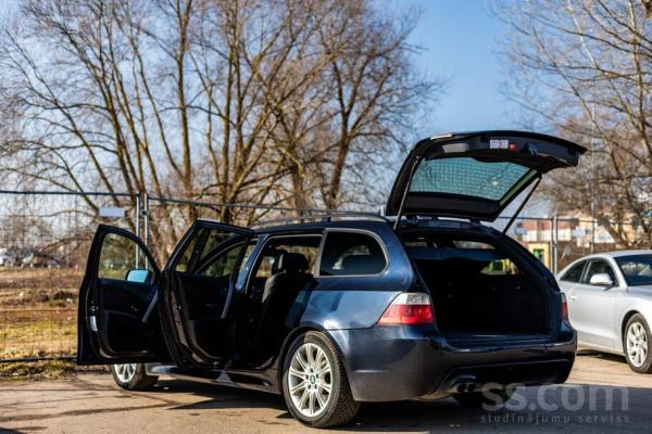 Melns BMW 530 2006 Rīga, ar dzinēja tilpumu 3.00 L un nobraukumu 341 tūkst. km par 5690 €, foto 9 vietnē AUTOMOTO.COM.LV