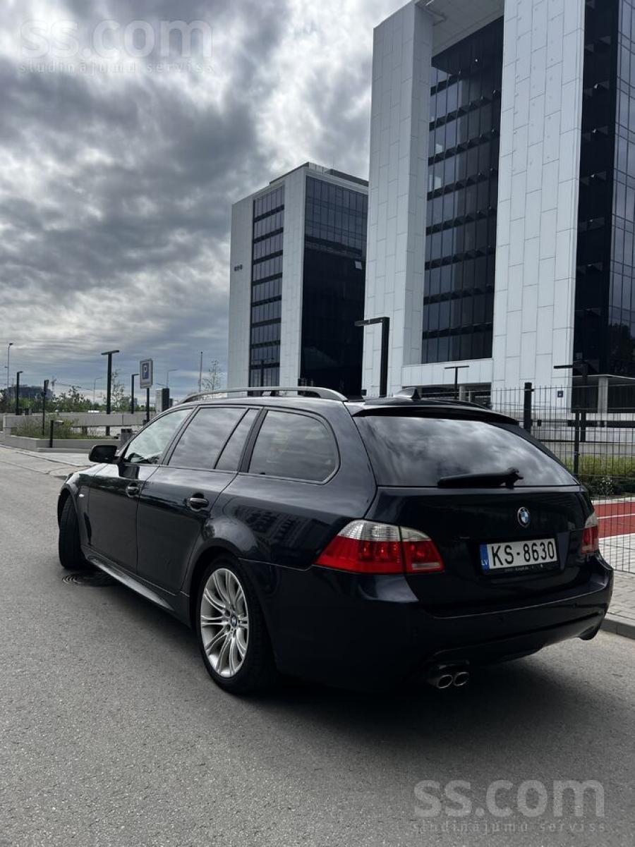 Melns BMW 530 2006 Rīga, ar dzinēja tilpumu 3.00 L un nobraukumu 298 tūkst. km par 4800 €, foto 5 vietnē AUTOMOTO.COM.LV