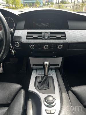 Melns BMW 530 2006 Rīga, ar dzinēja tilpumu 3.00 L un nobraukumu 298 tūkst. km par 4800 €, foto 12 vietnē AUTOMOTO.COM.LV