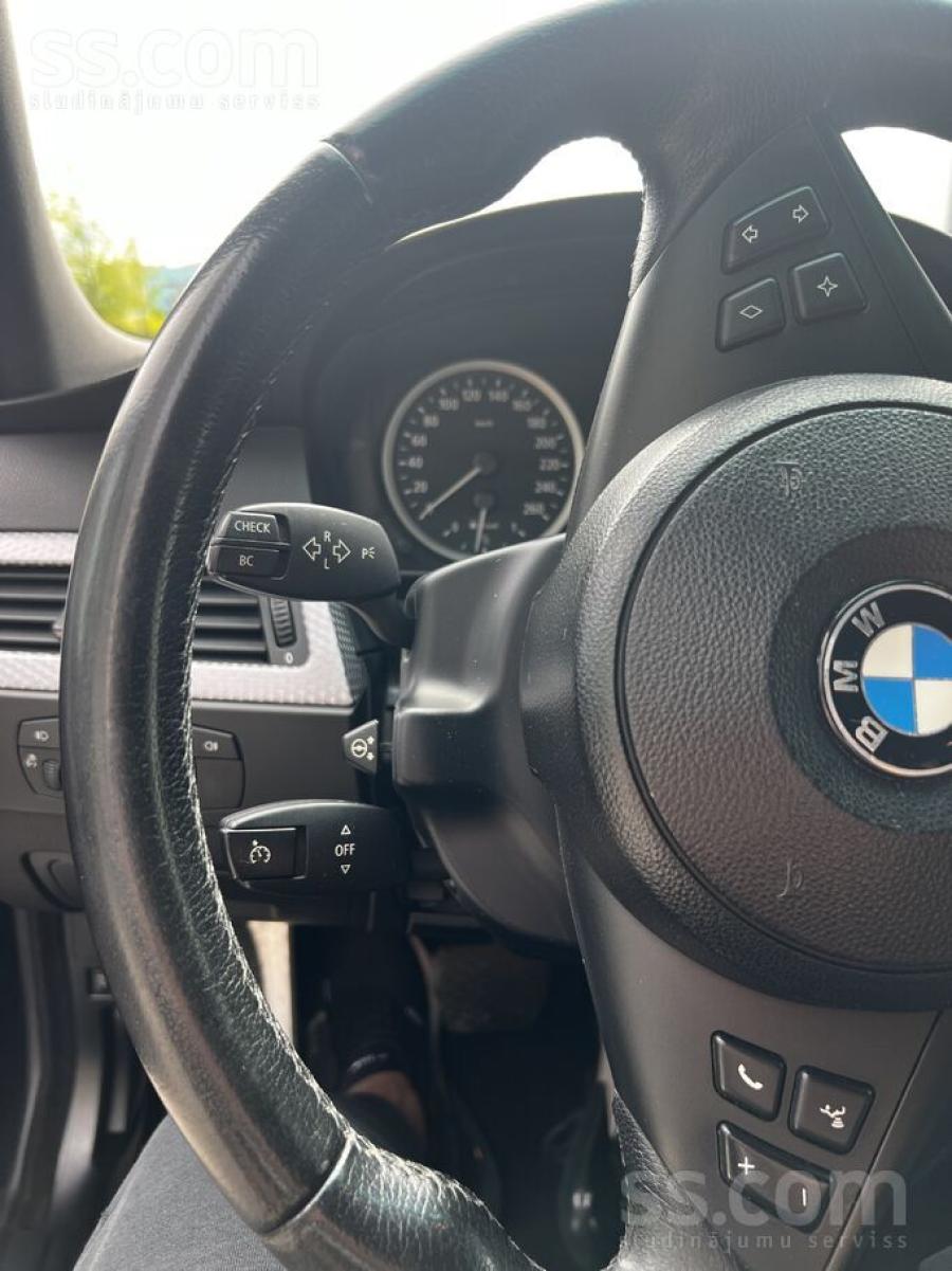 Melns BMW 530 2006 Rīga, ar dzinēja tilpumu 3.00 L un nobraukumu 298 tūkst. km par 4800 €, foto 15 vietnē AUTOMOTO.COM.LV