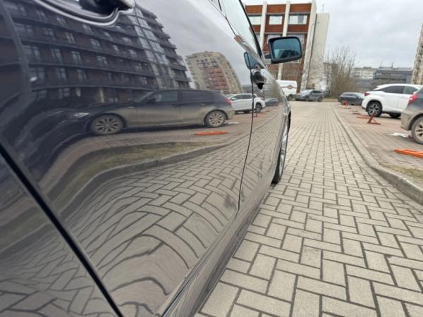 Melns BMW 530 2006 Rīga, ar dzinēja tilpumu 3.00 L un nobraukumu 266 tūkst. km par 3990 €, foto 8 vietnē AUTOMOTO.COM.LV