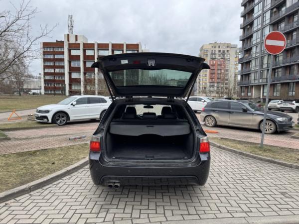 Melns BMW 530 2006 Rīga, ar dzinēja tilpumu 3.00 L un nobraukumu 266 tūkst. km par 3990 €, foto 9 vietnē AUTOMOTO.COM.LV
