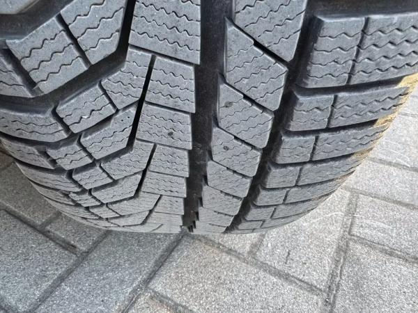 Melns BMW 530 2006 Rīga, ar dzinēja tilpumu 3.00 L un nobraukumu 275 tūkst. km par 3390 €, foto 8 vietnē AUTOMOTO.COM.LV