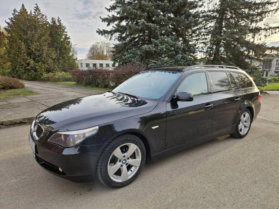 Черный БМВ 530 2006 в Екабпилс, объемом двигателя 3.00 л и пробегом 378 тыс. км за 3590 €, фото 13 на AUTOMOTO.COM.LV