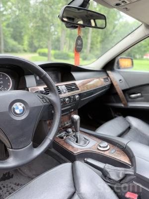 Black BMW 530 2006 in Riga, with an engine capacity of 3.00 L and mileage of 322 thousand km for 3150 €, photo 15 on AUTOMOTO.COM.LV