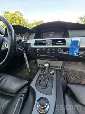 Melns BMW 530 2006 Valka, ar dzinēja tilpumu 3.00 L un nobraukumu 400 tūkst. km par 3999 €, foto 18 vietnē AUTOMOTO.COM.LV