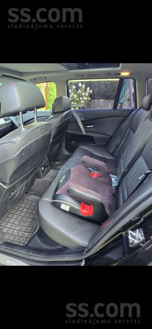 Black BMW 530 2006 in Cesis, with an engine capacity of 3.00 L and mileage of 400 thousand km for 4399 €, photo 19 on AUTOMOTO.COM.LV