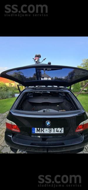 Black BMW 530 2006 in Cesis, with an engine capacity of 3.00 L and mileage of 400 thousand km for 4399 €, photo 24 on AUTOMOTO.COM.LV