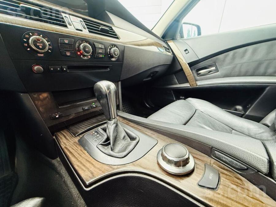 Melns BMW 530 2006 Rīga, ar dzinēja tilpumu 3.00 L un nobraukumu 416 tūkst. km par 2900 €, foto 11 vietnē AUTOMOTO.COM.LV