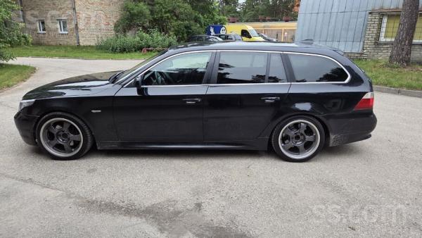 Melns BMW 530 2006 Rīga, ar dzinēja tilpumu 3.00 L un nobraukumu 450 tūkst. km par 3500 €, foto 2 vietnē AUTOMOTO.COM.LV