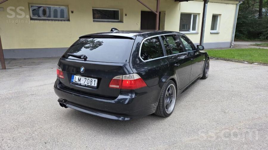 Black BMW 530 2006 in Riga, with an engine capacity of 3.00 L and mileage of 450 thousand km for 3500 €, photo 8 on AUTOMOTO.COM.LV
