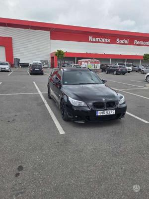 Melns BMW 530 2006 Kauņa, ar dzinēja tilpumu 2.50 L un nobraukumu 261 tūkst. km par 3900 €, foto  vietnē AUTOMOTO.COM.LV