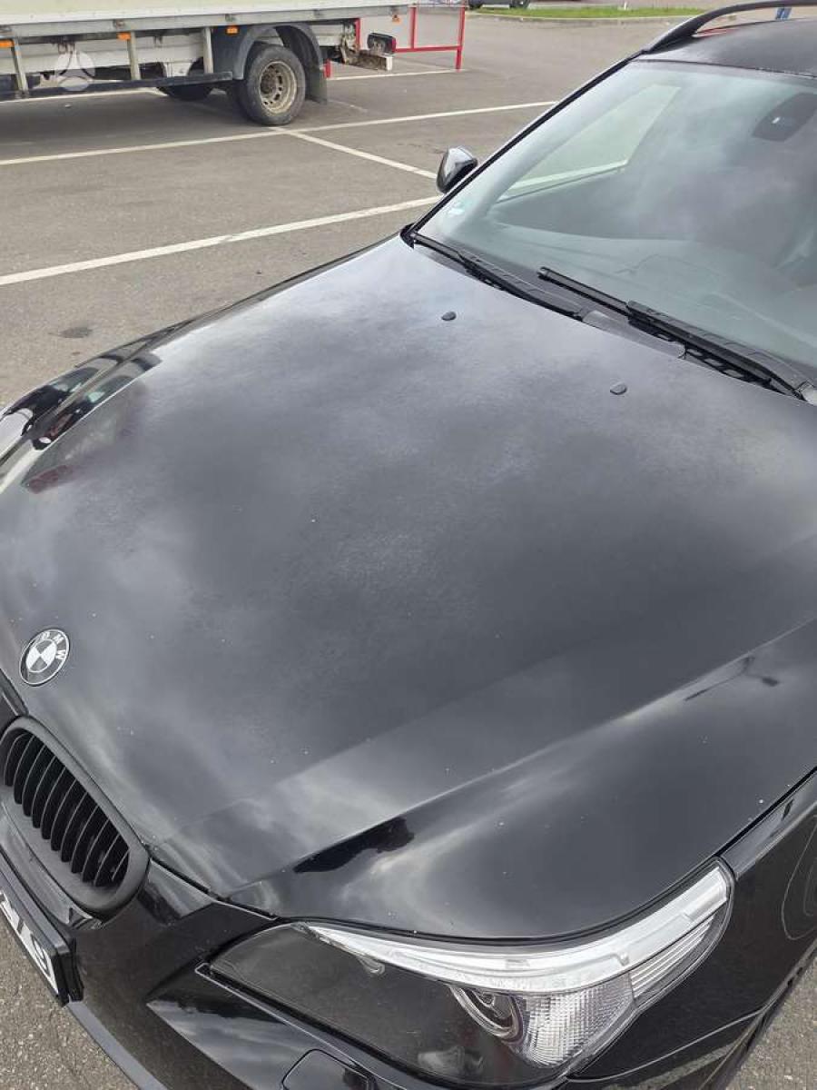 Melns BMW 530 2006 Kauņa, ar dzinēja tilpumu 2.50 L un nobraukumu 261 tūkst. km par 3900 €, foto 19 vietnē AUTOMOTO.COM.LV