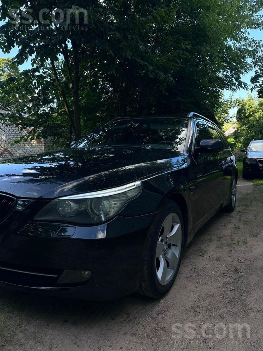 Melns BMW 530 2006 Rēzekne, ar dzinēja tilpumu 3.00 L un nobraukumu 348 tūkst. km par 3650 €, foto 5 vietnē AUTOMOTO.COM.LV