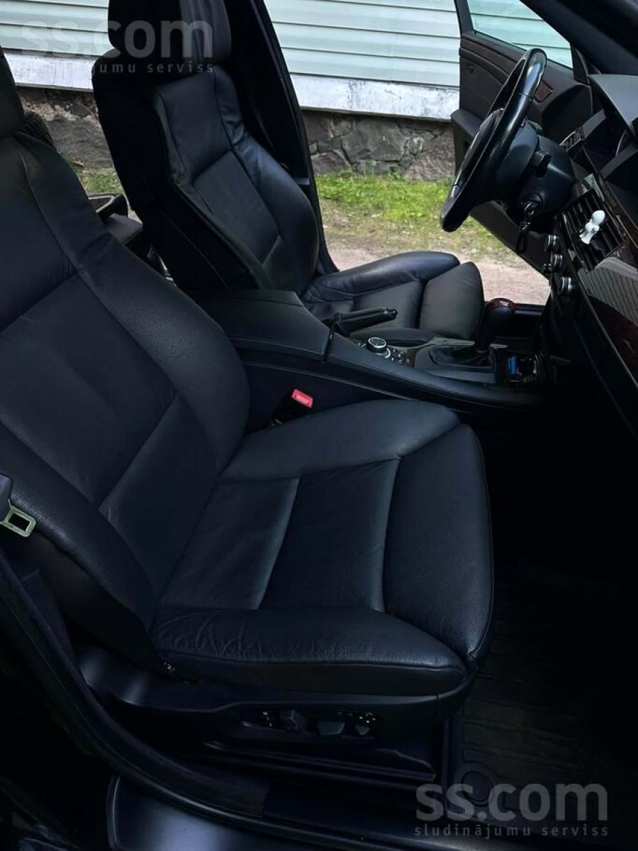 Melns BMW 530 2006 Rēzekne, ar dzinēja tilpumu 3.00 L un nobraukumu 348 tūkst. km par 3650 €, foto 21 vietnē AUTOMOTO.COM.LV