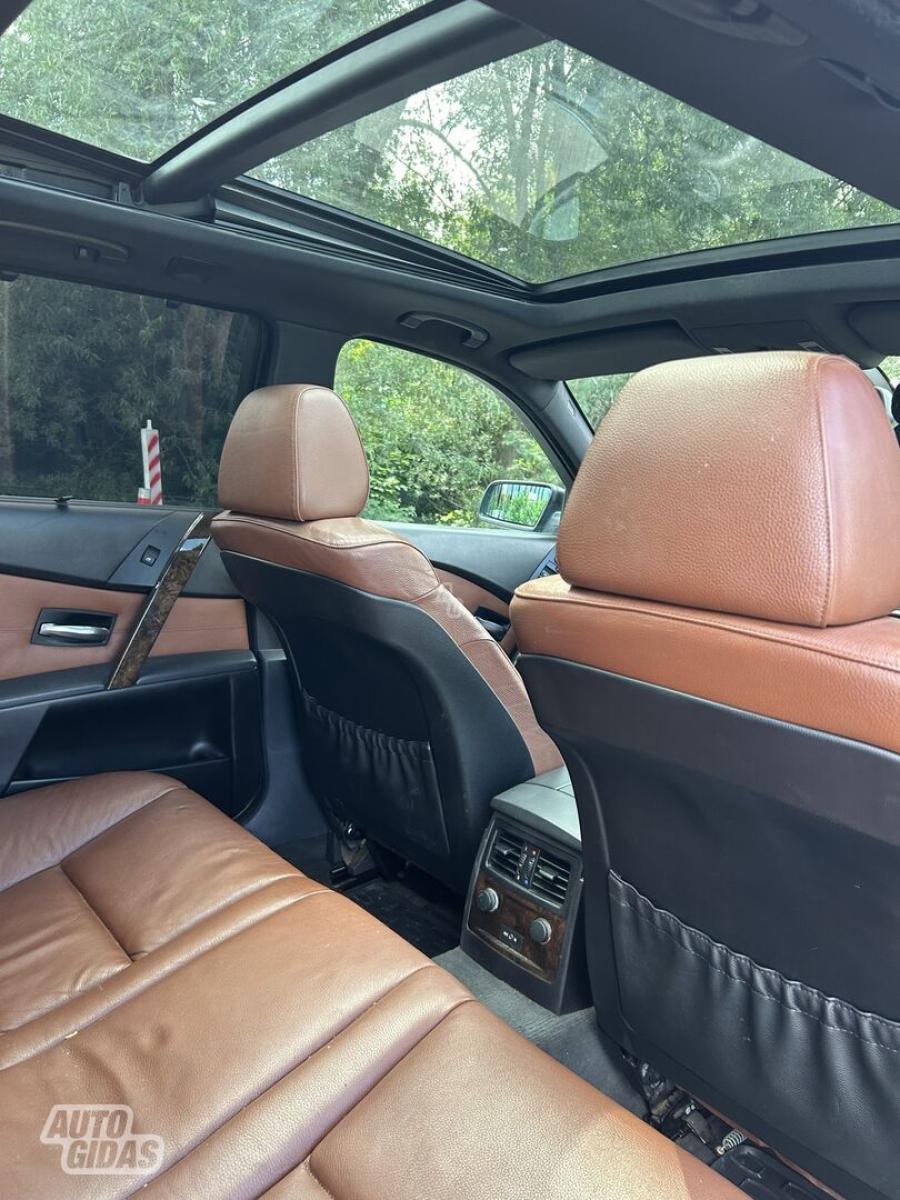 Black BMW 530 2006 in Kaunas, with an engine capacity of 3.00 L and mileage of 345 thousand km for 4750 €, photo 19 on AUTOMOTO.COM.LV