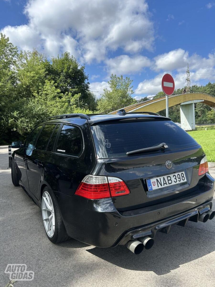 Melns BMW 530 2006 Kauņa, ar dzinēja tilpumu 3.00 L un nobraukumu 345 tūkst. km par 4700 €, foto 10 vietnē AUTOMOTO.COM.LV