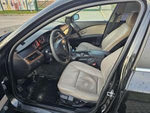 Melns BMW 530 2006 Kauņa, ar dzinēja tilpumu 2.99 L un nobraukumu 390 tūkst. km par 2250 €, foto 6 vietnē AUTOMOTO.COM.LV
