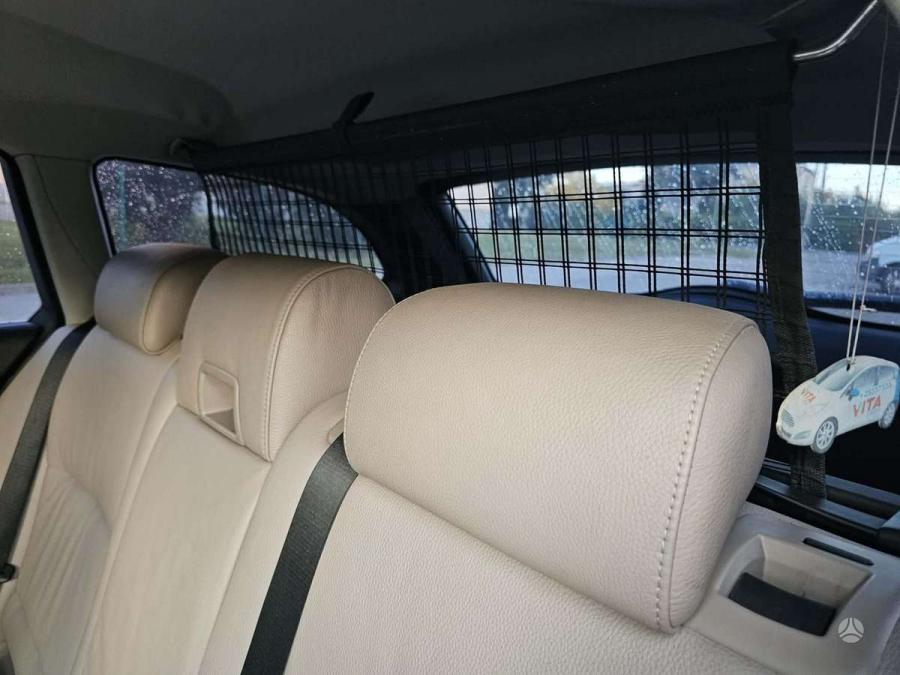 Melns BMW 530 2006 Kauņa, ar dzinēja tilpumu 2.99 L un nobraukumu 390 tūkst. km par 2250 €, foto 7 vietnē AUTOMOTO.COM.LV