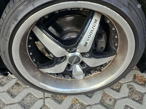Black BMW 530 2006 in Kaunas, with an engine capacity of 2.99 L and mileage of 390 thousand km for 2250 €, photo 10 on AUTOMOTO.COM.LV