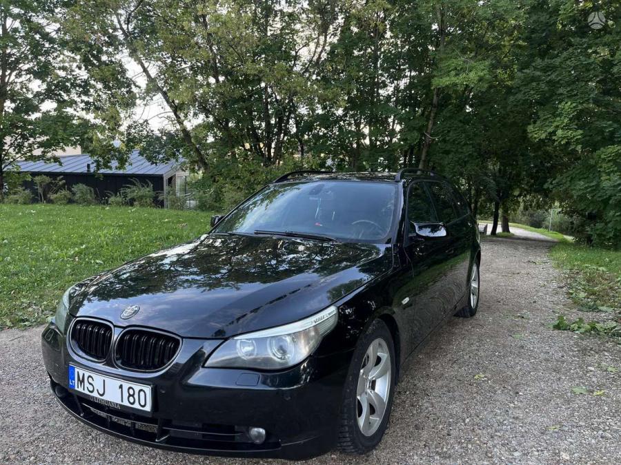 Melns BMW 530 2006 Viļņa, ar dzinēja tilpumu 2.99 L un nobraukumu 277 tūkst. km par 2800 €, foto 1 vietnē AUTOMOTO.COM.LV