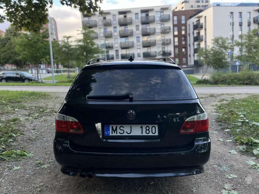 Melns BMW 530 2006 Viļņa, ar dzinēja tilpumu 2.99 L un nobraukumu 277 tūkst. km par 2800 €, foto 6 vietnē AUTOMOTO.COM.LV