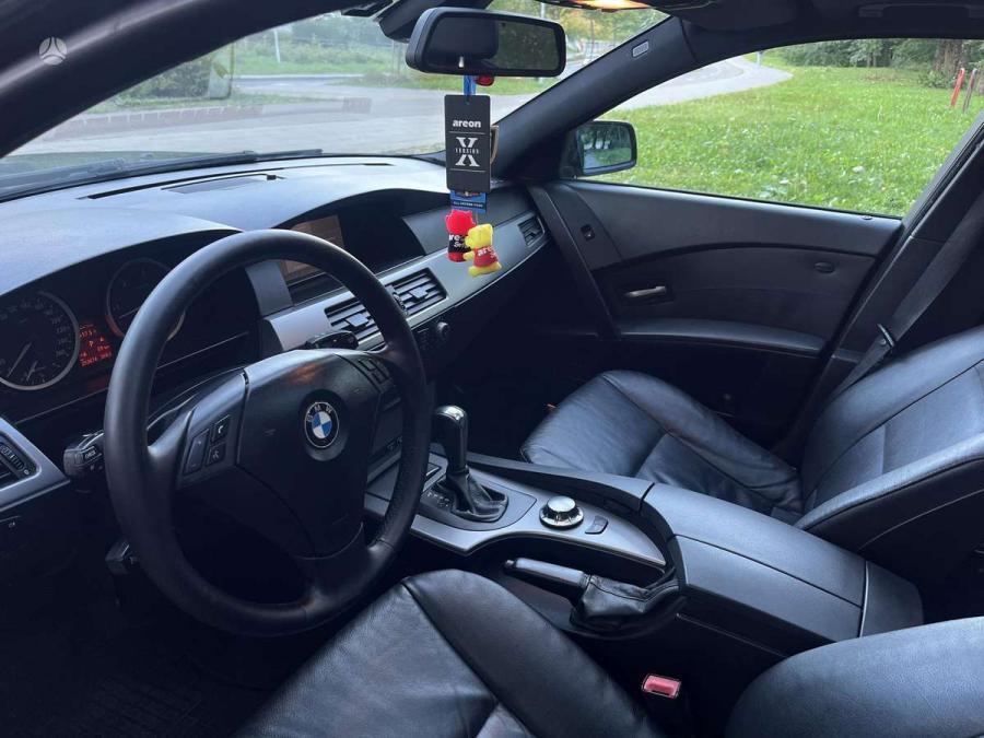 Melns BMW 530 2006 Viļņa, ar dzinēja tilpumu 2.99 L un nobraukumu 277 tūkst. km par 2800 €, foto 8 vietnē AUTOMOTO.COM.LV